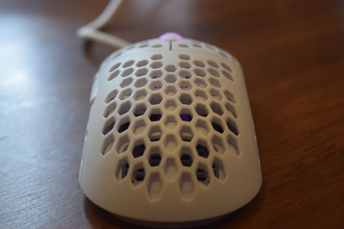 HK Gaming Mira-M Mouse Review: Lightweight FPS Knockout | Tom's Hardware