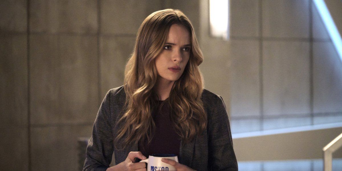 Why The Flash Needs Caitlin Instead Of Killer Frost To Handle Returning ...