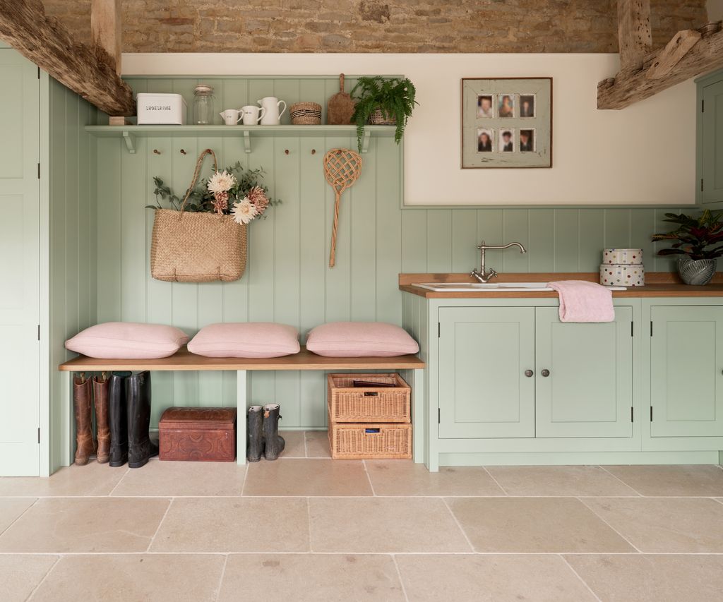 25 utility room ideas to bring joy to your daily chores | Homebuilding