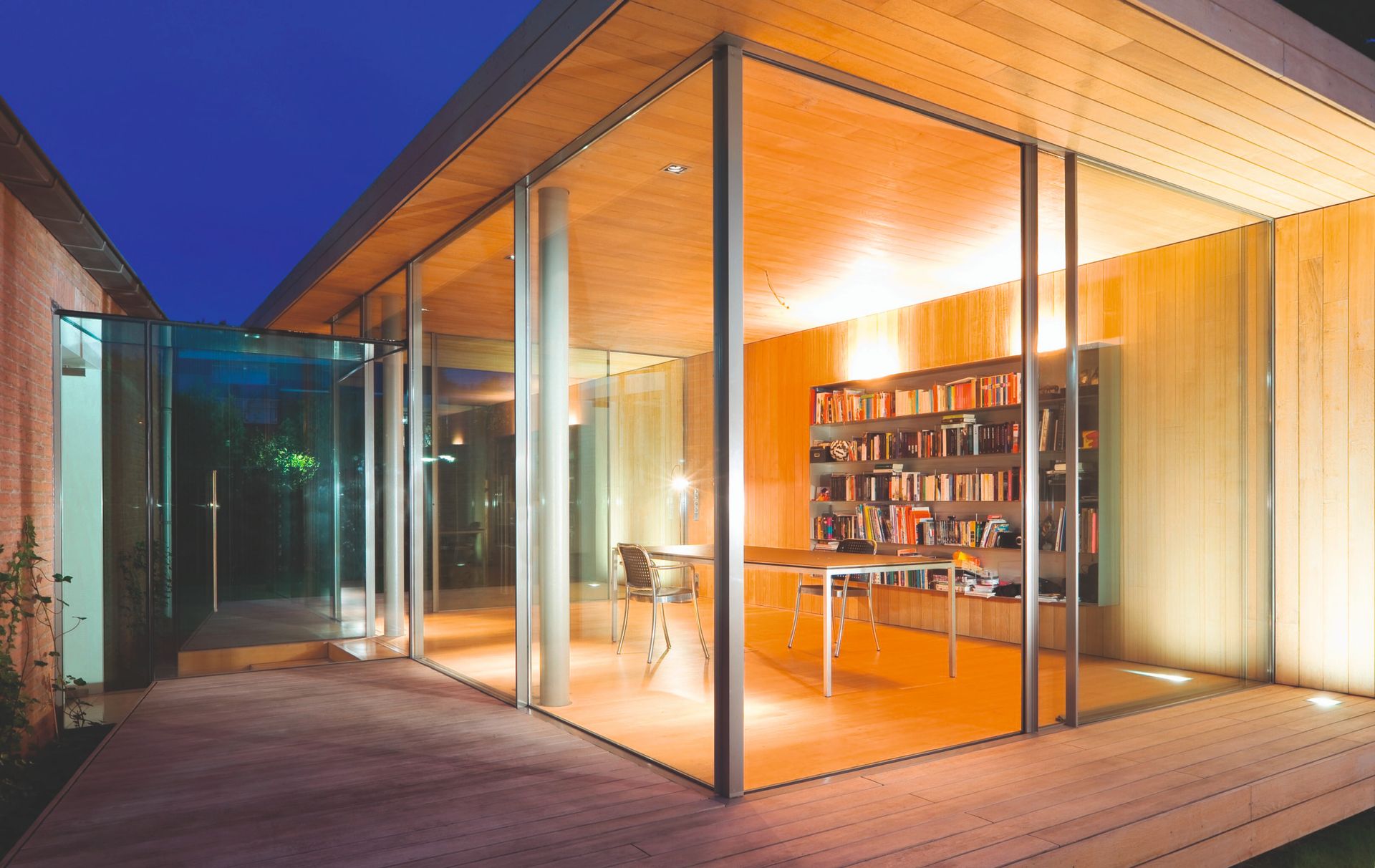 Expert reveals the best acoustic insulation for homes — and why to ...