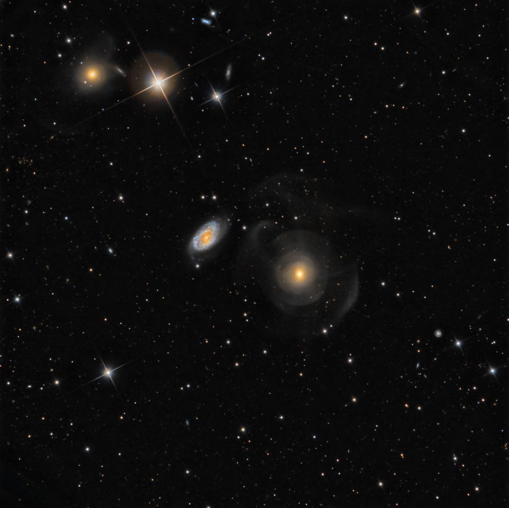 Shell Galaxy Glows in the Night Sky (Photo) | Space