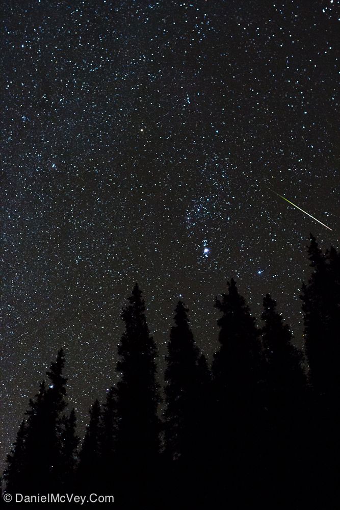 Orionid Meteor Shower Peaking Now: See Shards of Halley's Comet Online ...