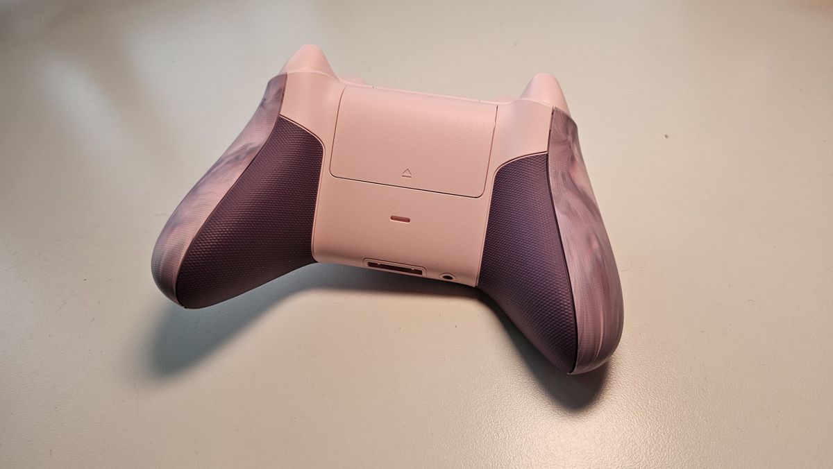 This incredibly beautiful Xbox controller is finally reduced — but not ...