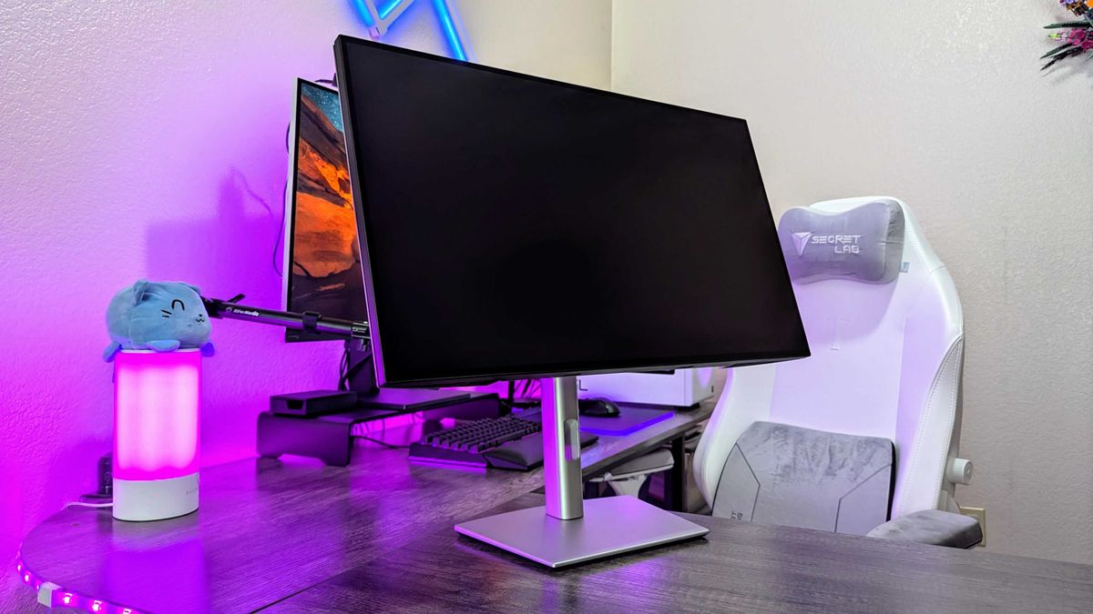 Dell UltraSharp 27 4K Thunderbolt Hub Monitor (U2725QE) review ...