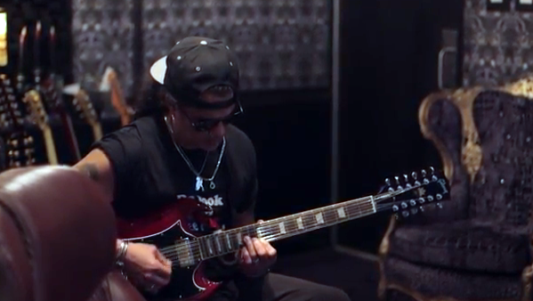 Video: Slash in the Studio — Ernie Ball's 'Real to Reel with Slash ...