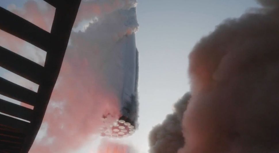 See SpaceX Starship lift off in slo-mo launch tower video | Space