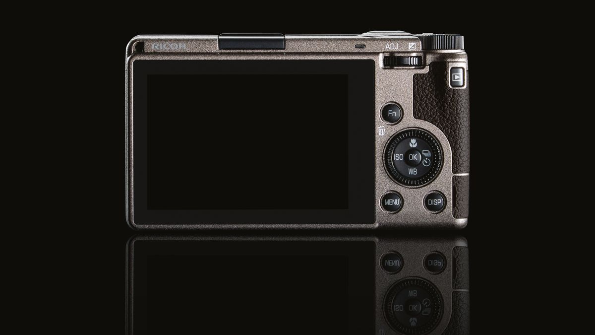 Ricoh GR III Diary Edition: premium version of classic street camera ...