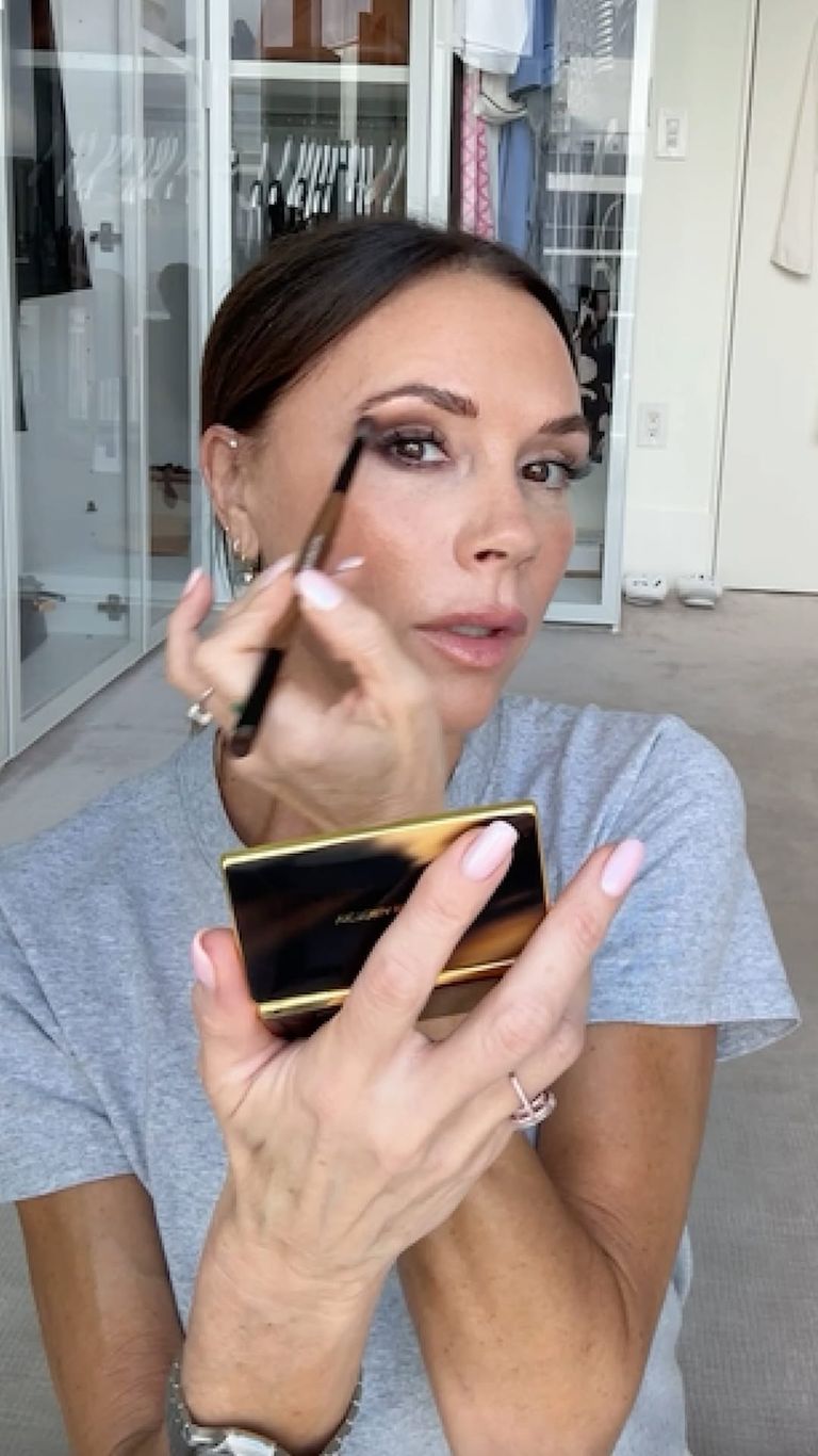 Every Beauty Product Victoria Beckham Actually Uses | Who What Wear