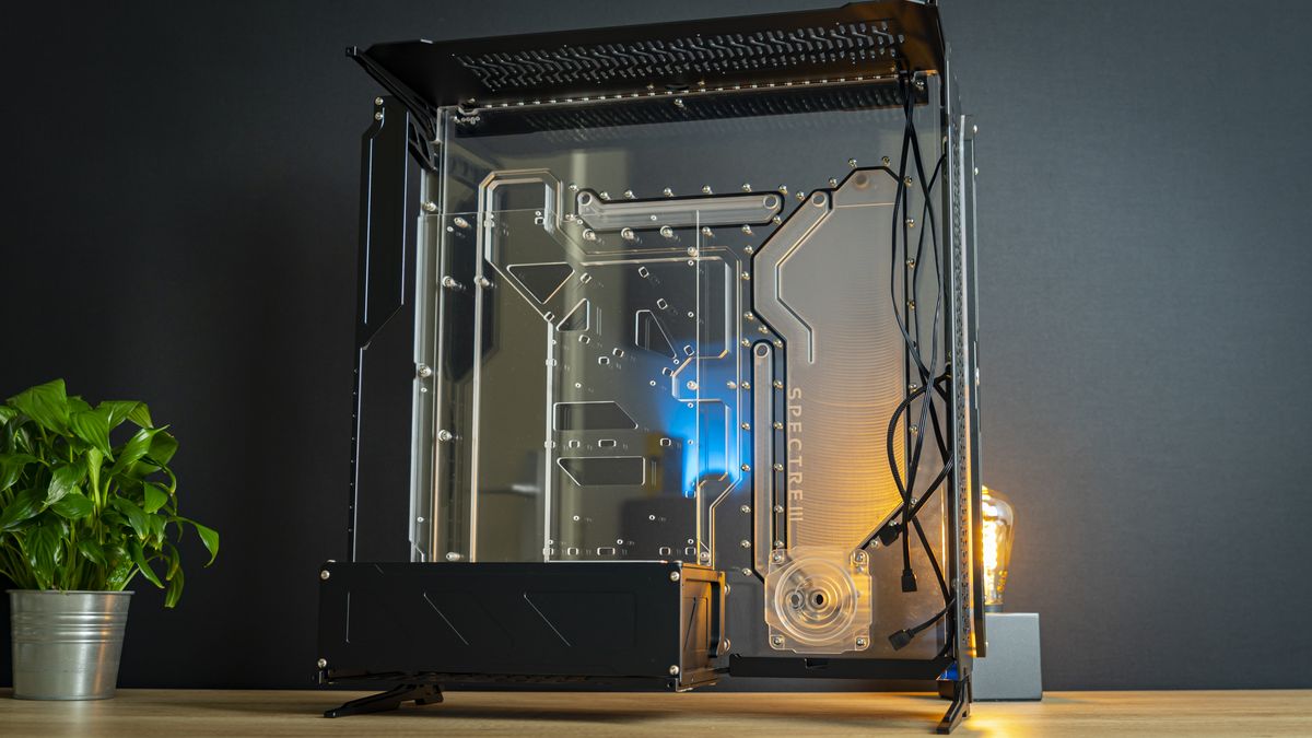 Working With a $1,400 PC Case: Assembling Singularity Computers ...