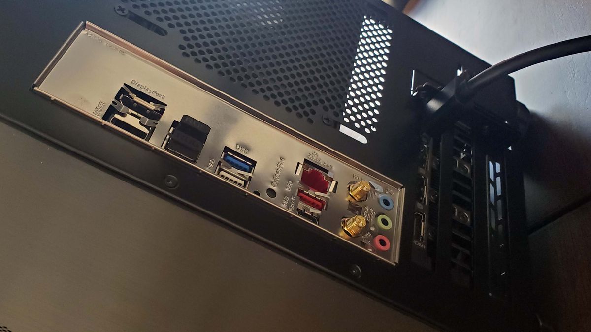 Velocity Micro Raptor ES40 review | PC Gamer