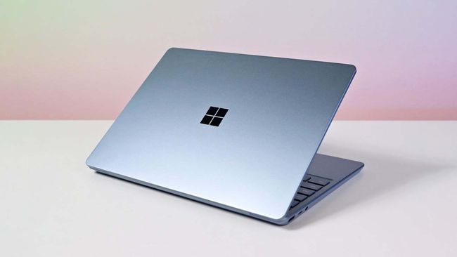 Microsoft plans wave of small premium Surface PCs with Snapdragon X ...