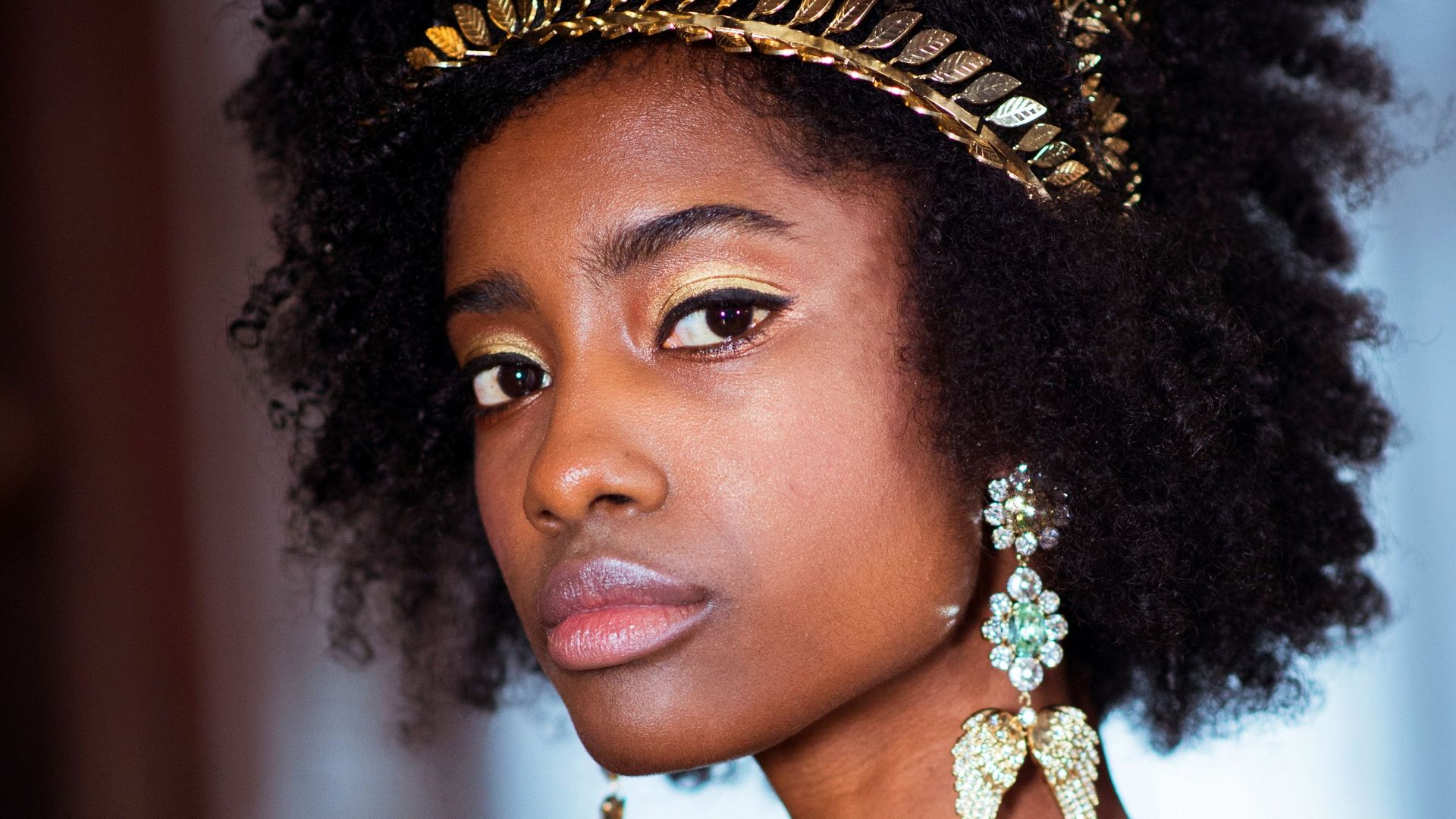 The 10 Best Eyeshadows for Dark Skin Tones in 2023 | Marie Claire