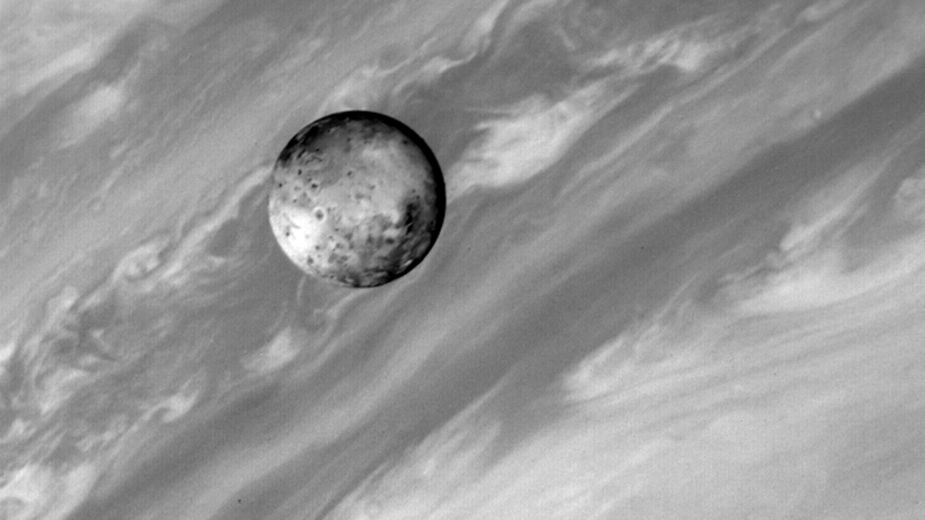 Voyager 1's Historic Flyby of Jupiter in Photos | Space