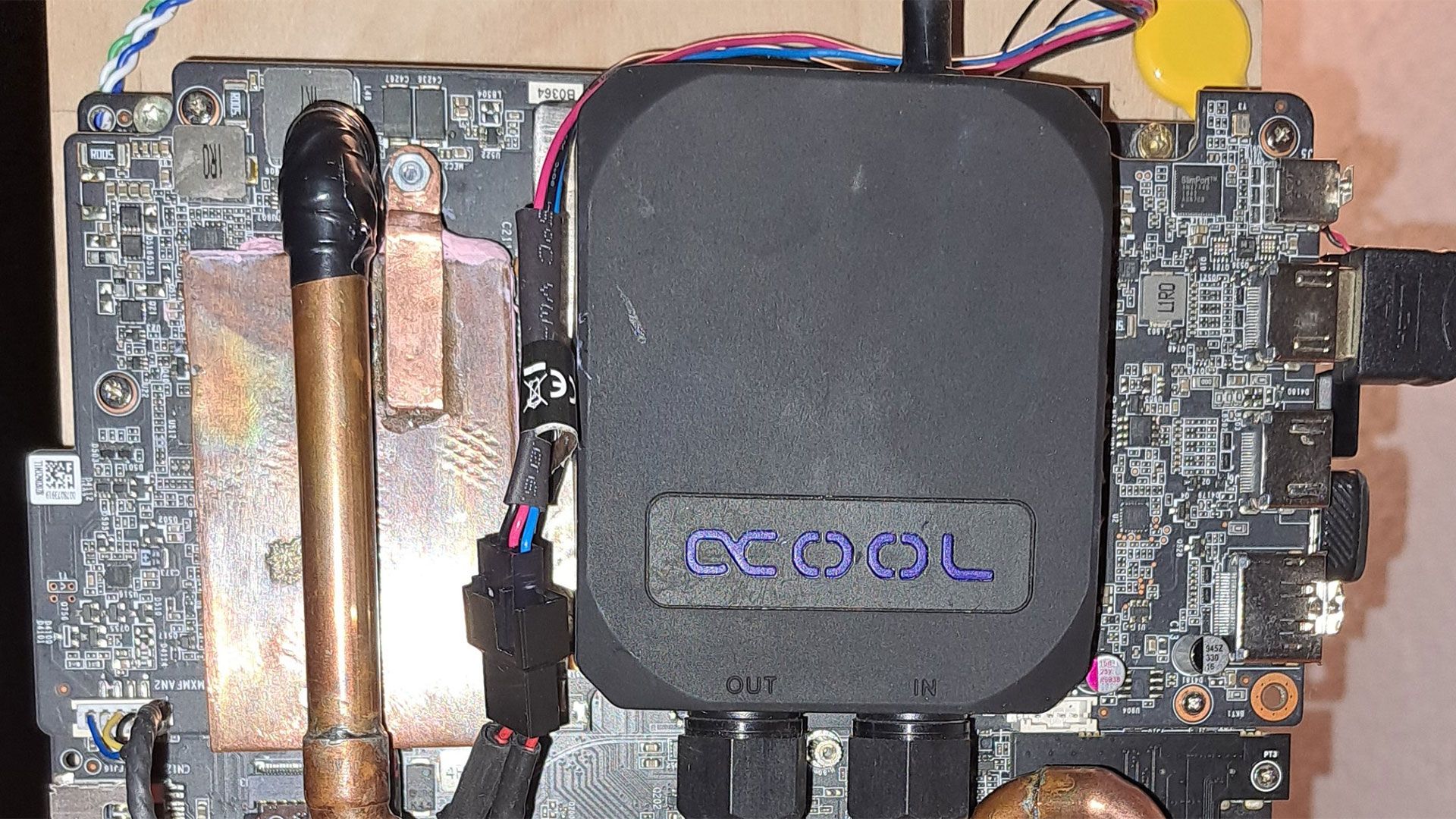 Mobile RTX 2070 with shunt mod nearly eclipses desktop performance ...