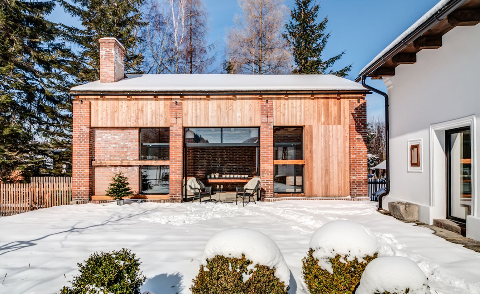 Mezi Plůtky | Wallpaper