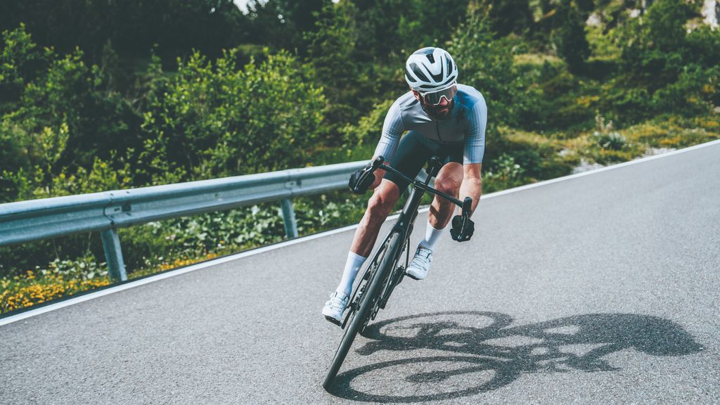 Could you improve your cornering? Here's how to tackle bends quickly ...