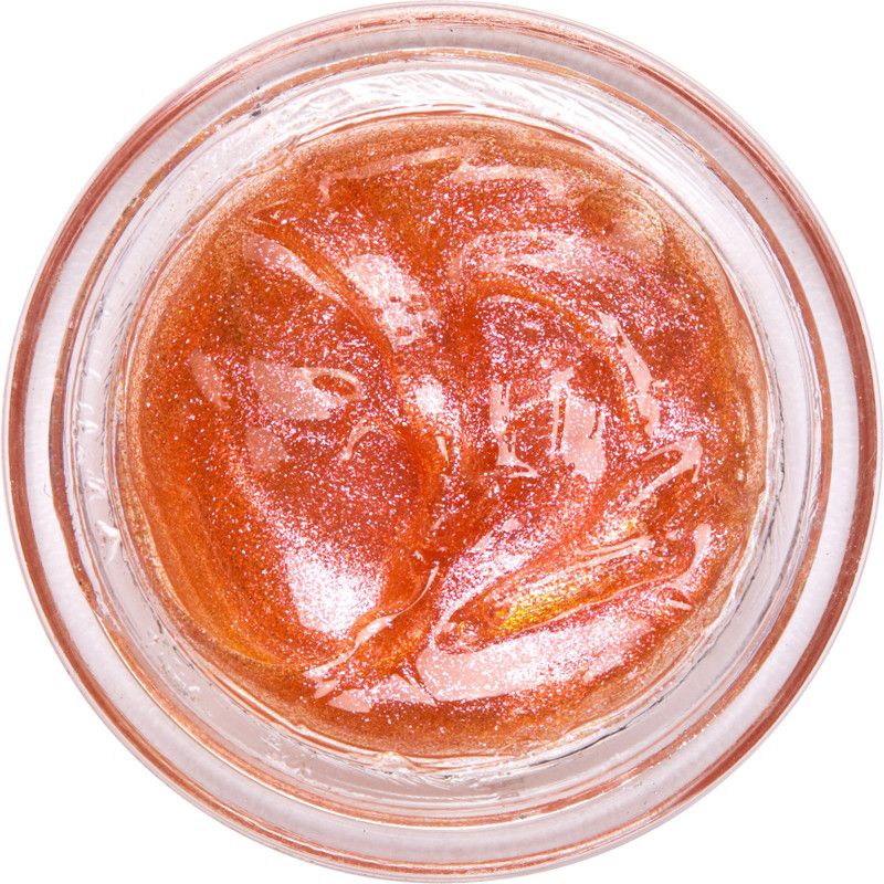 The Best Dewy Makeup Products - Dewy Makeup Tutorial | Marie Claire