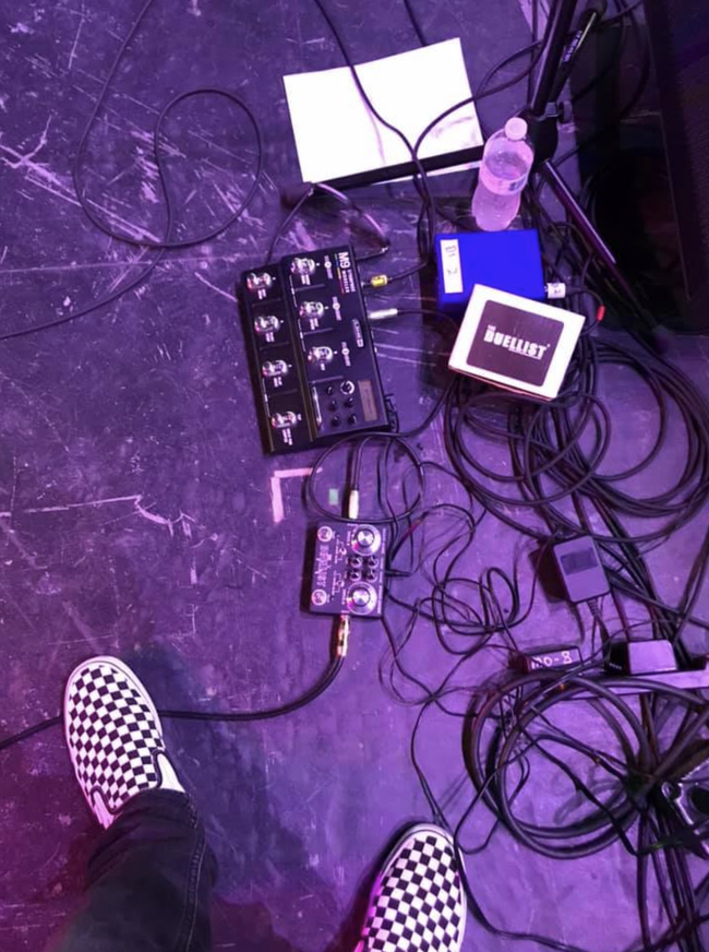 A Guitarist’s Official Gig Tool Kit: Gear List and Essential Tips ...