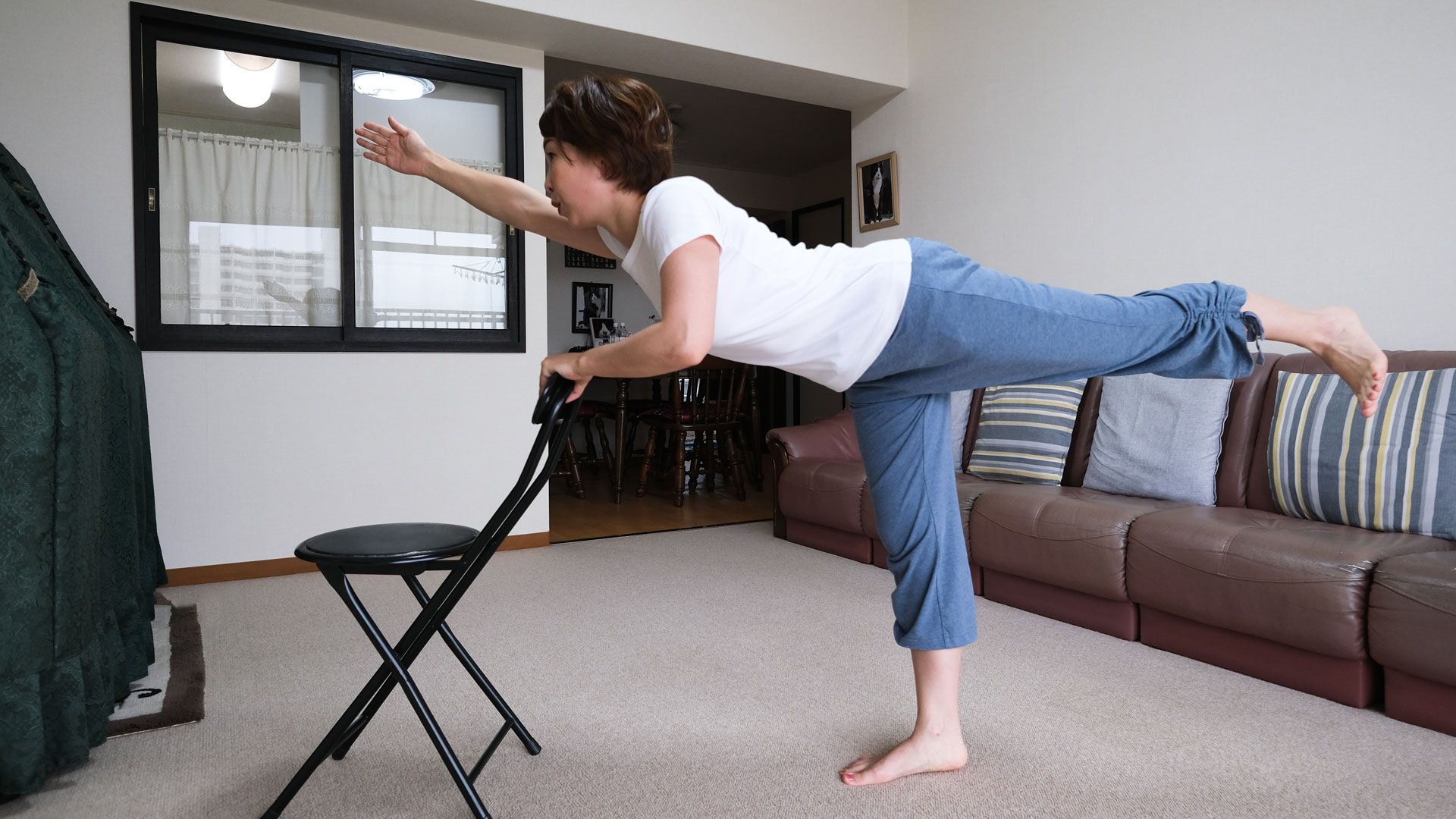 7 exercises from a chair to increase your fitness | Fit&Well