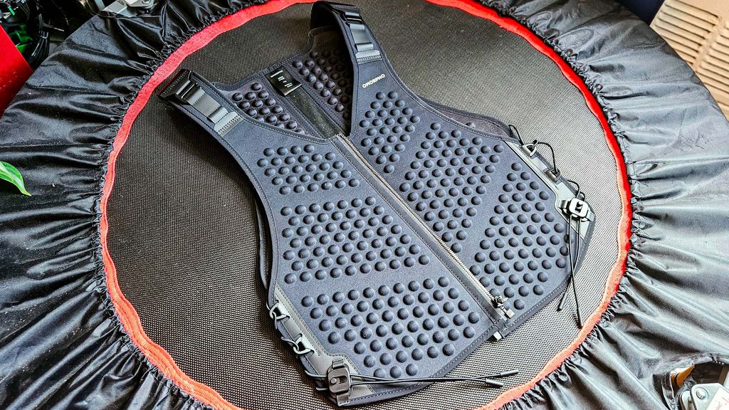 Omorpho G-Vest review: durable weighted vest at a cost | Tom's Guide