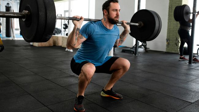 Barbell Squat Form Guide: How To Master This Big-Muscle Move | Coach