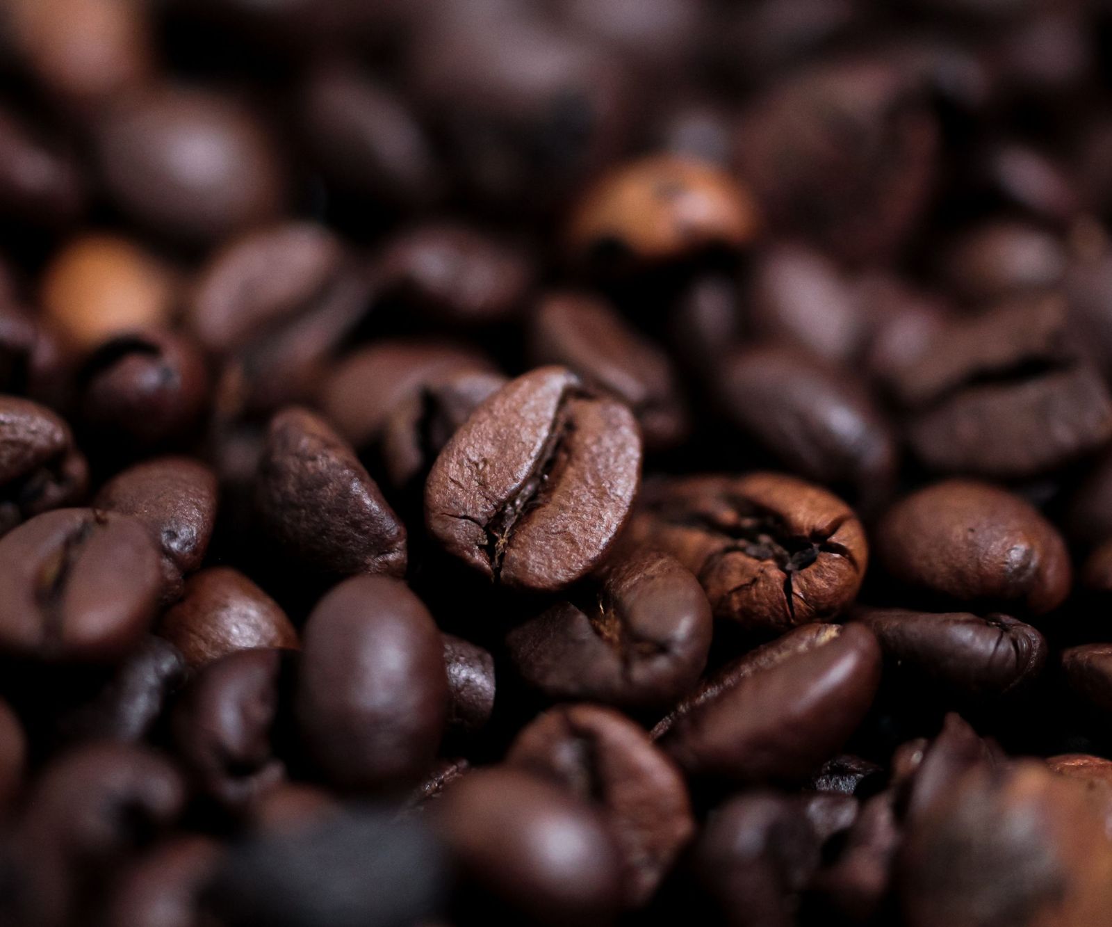 All you need to know on decaf coffee, explained by baristas | Homes and ...