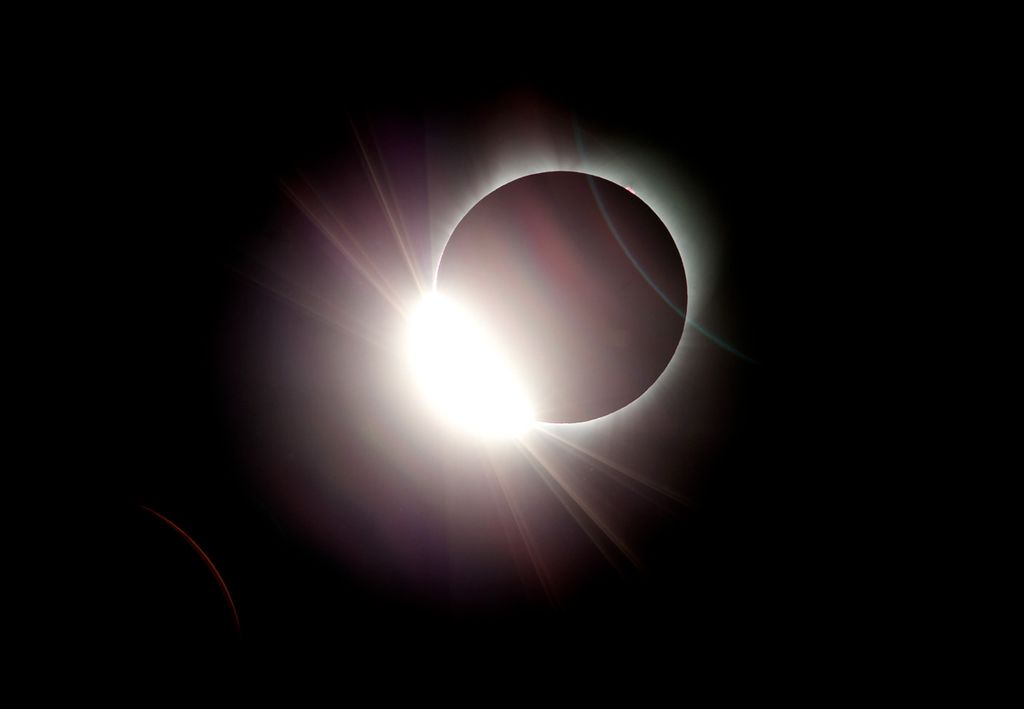 Here Are the Most Amazing Photos of the 2017 Total Solar Eclipse | Space