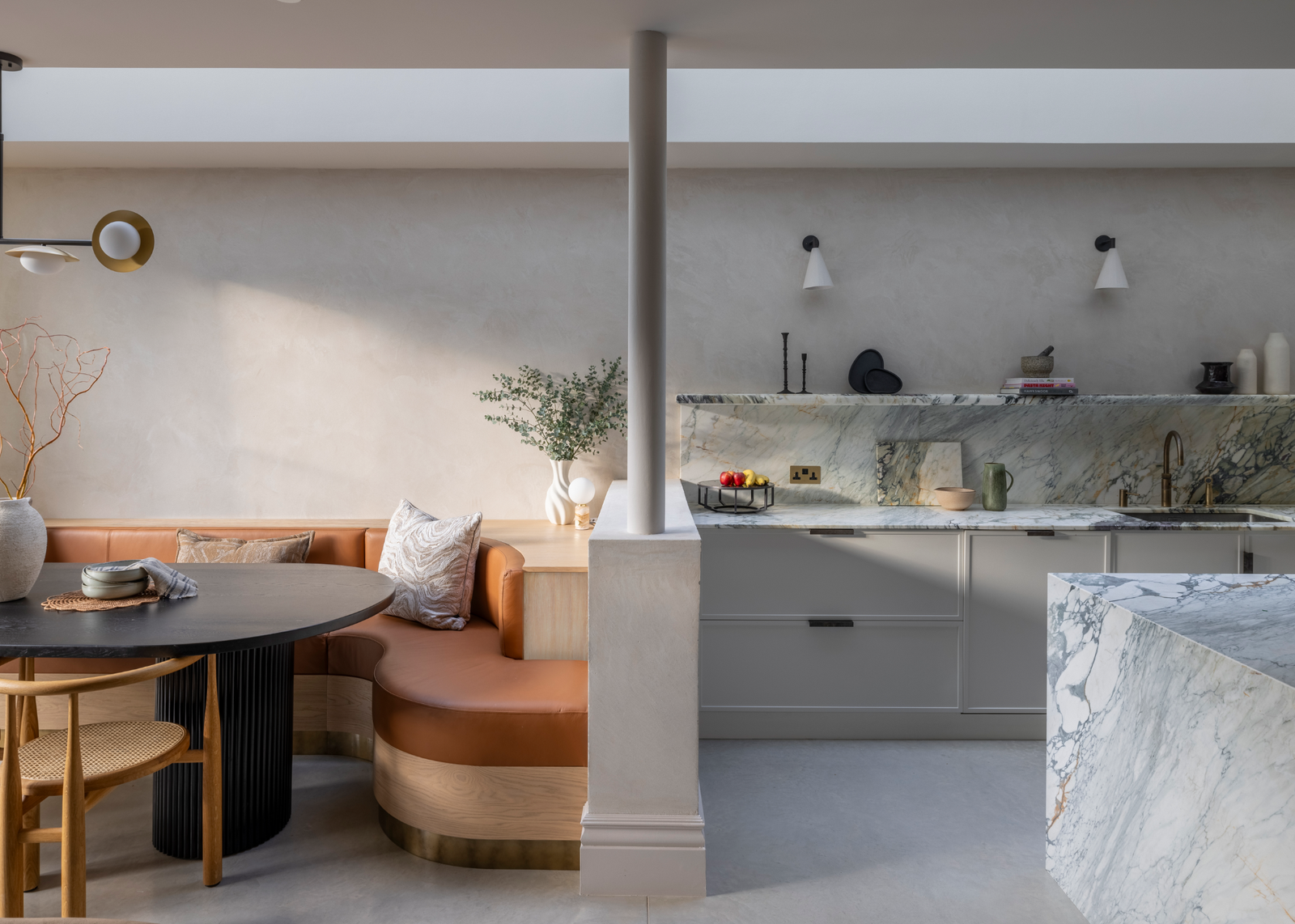 A London Townhouse Inspired by Mallorcan Design | Livingetc