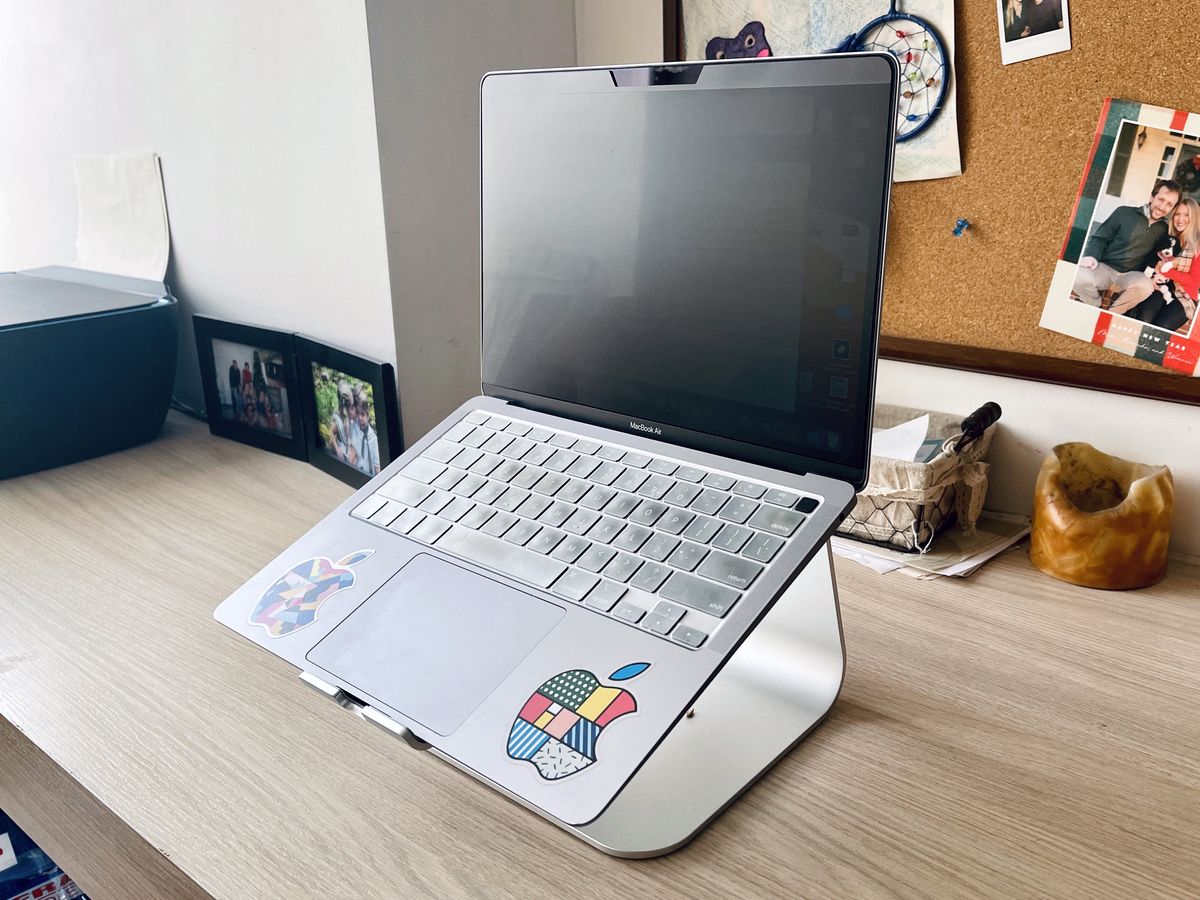 SightPro Magnetic Privacy Screen Protector review: The all-in-one ...