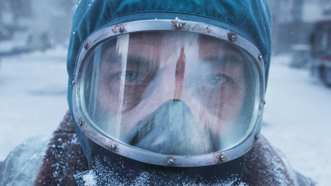 Netflix's hit new post-apocalyptic thriller just got renewed for season ...