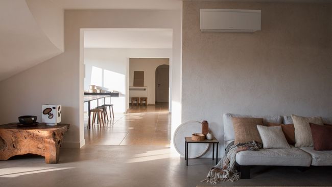 £2,500 heat pump grants to help cool UK homes | Homebuilding