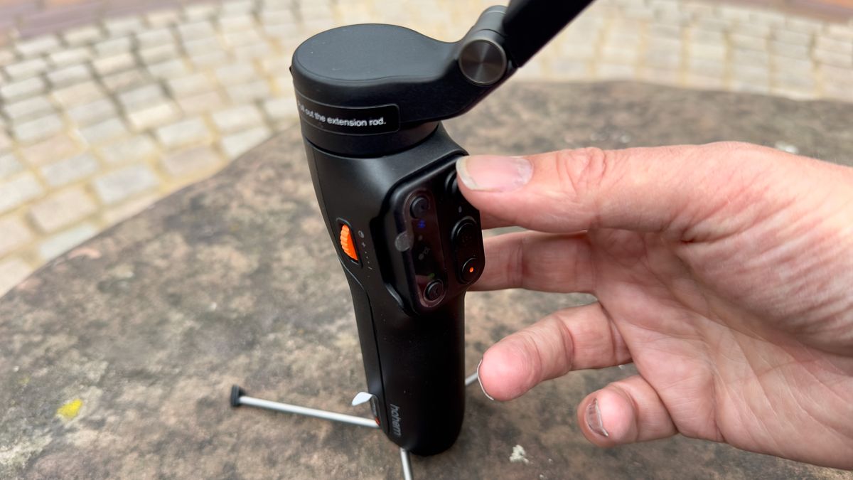 Hohem iSteady V3 gimbal review: your AI camera operator | Digital ...