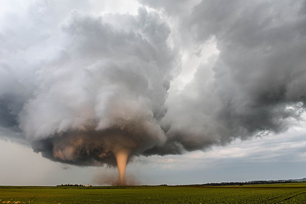 Images: Amazing Shots of Storms Light Up Weather Photo Contest | Live ...