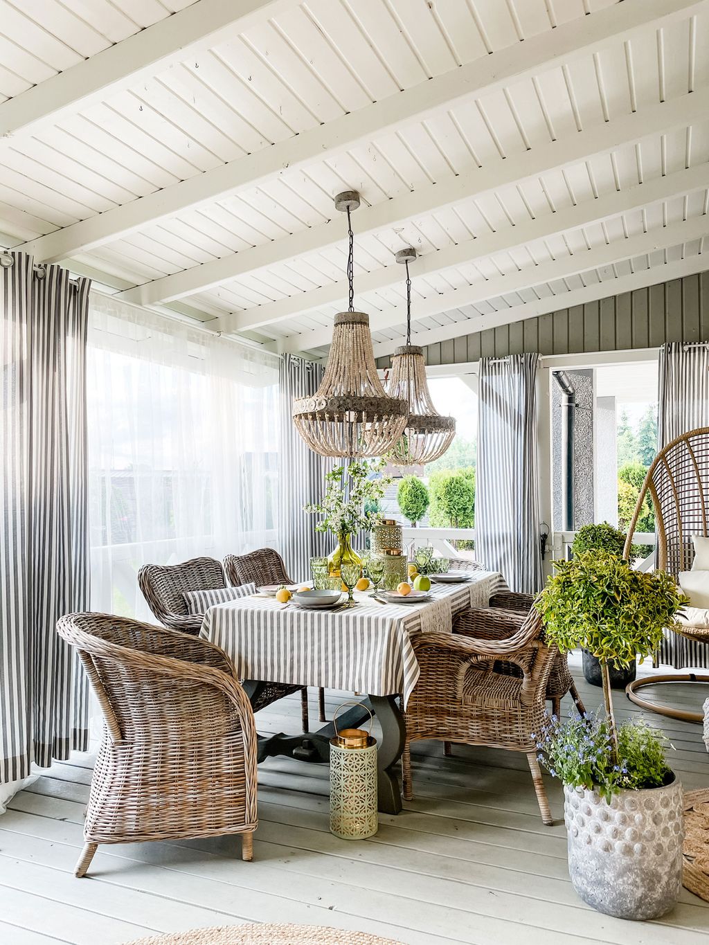 Sunroom furniture ideas – styles that'll make this space the most ...