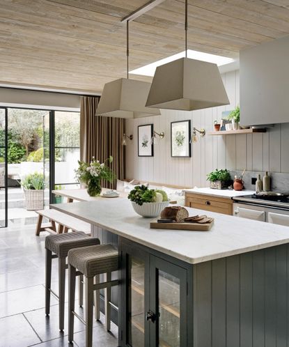 9 kitchen wall paneling ideas to zhuzh your space | Real Homes