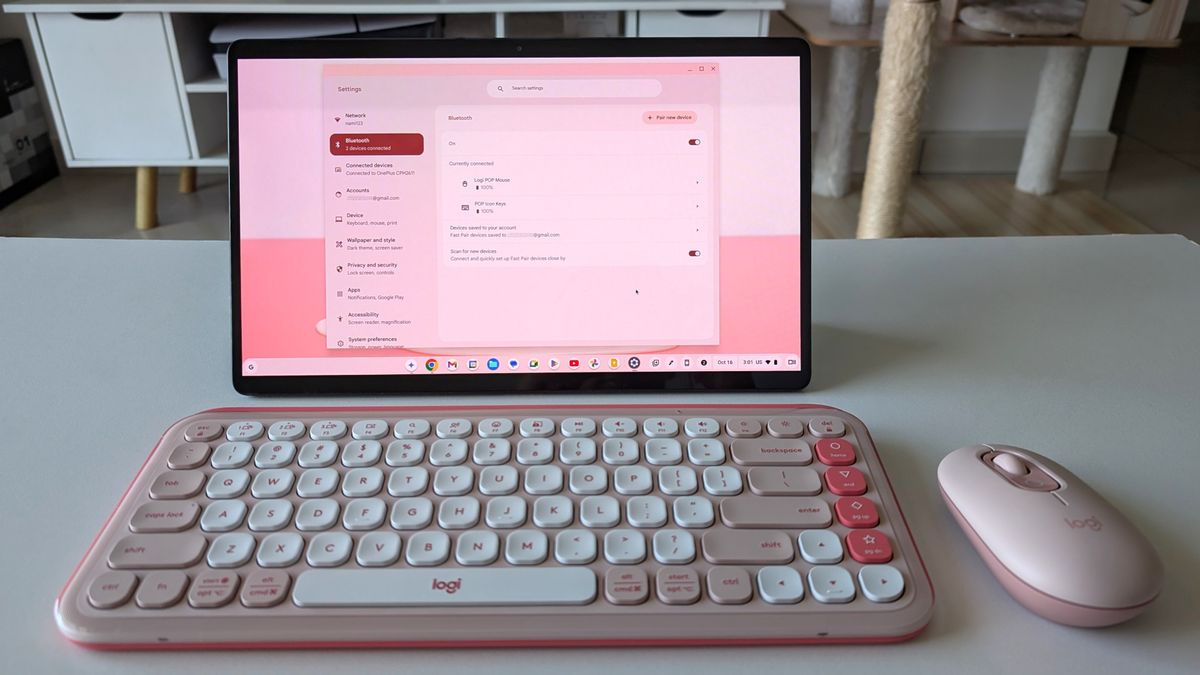 Hands-on with the Logitech POP Icon Keys: AI in a keyboard?! | Android ...
