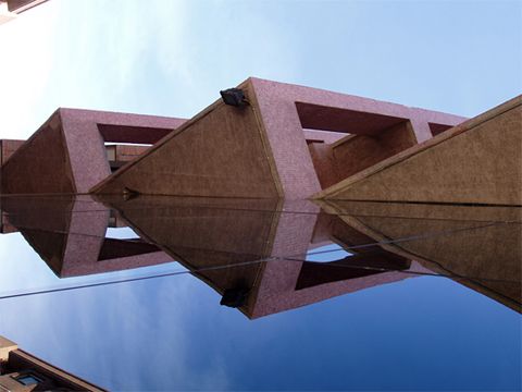 You'll be mesmerized by this stunning geometric architecture | Creative ...