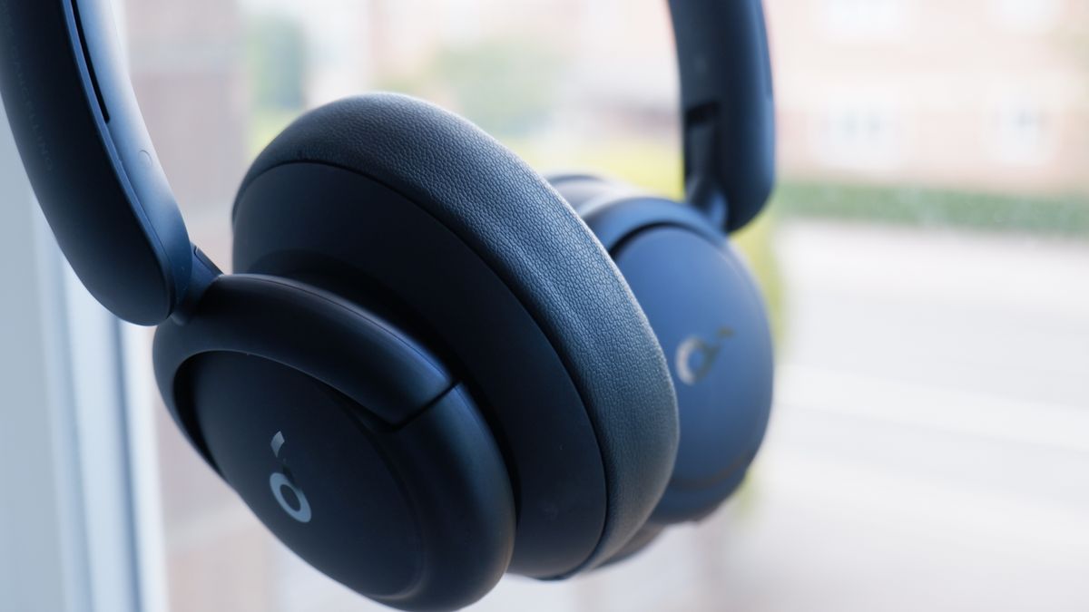 Anker Soundcore Life Q35 Review | Laptop Mag