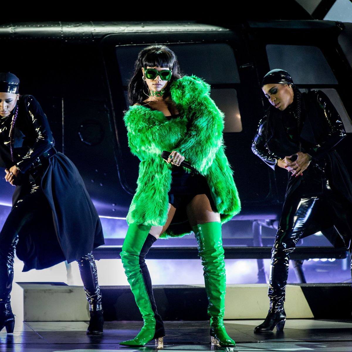 Rihanna New Song 2015 - Rihanna BBHMM 2015 | Marie Claire