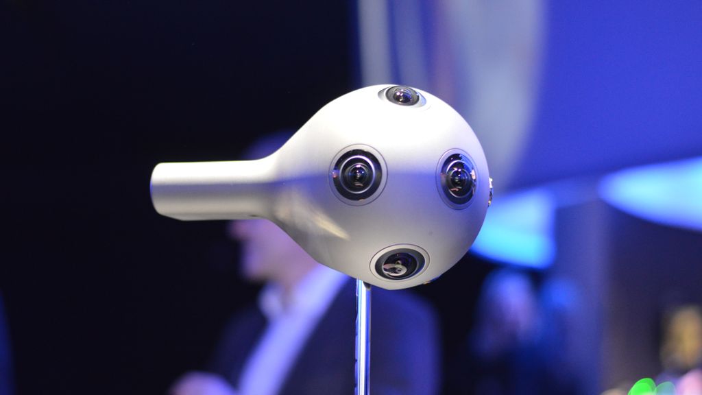 Turn your real life into virtual reality with these 360-degree cameras ...