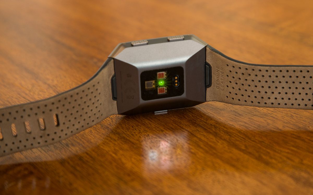 Smartwatches Are Saving Lives, But Don't Call Them Doctor (Yet) | Live ...