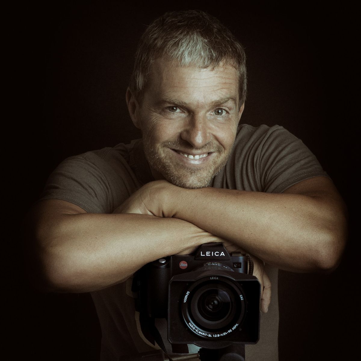 Ten minutes with celebrity portrait photographer Manfred Baumann ...