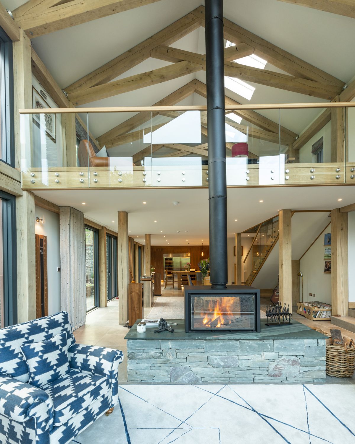 17 Oak Frame Extension Ideas — Great Designs for a New Space | Homebuilding