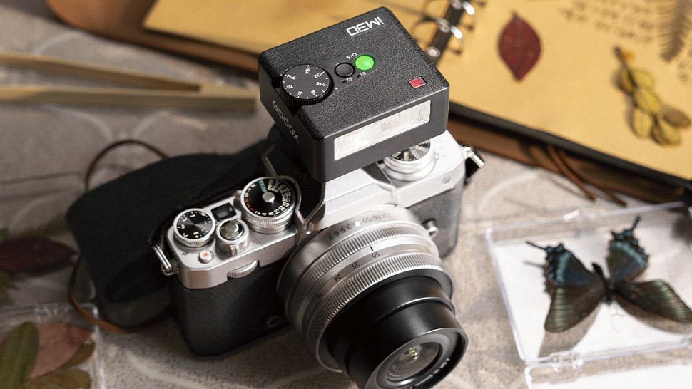 Godox releases the iM30 - a tiny on-camera flash weighing under 3 ...