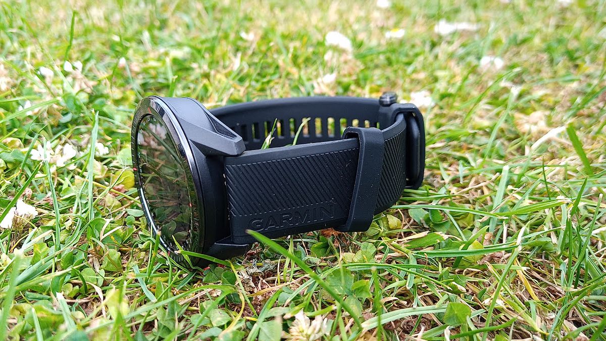 Garmin Approach S62 | TechRadar