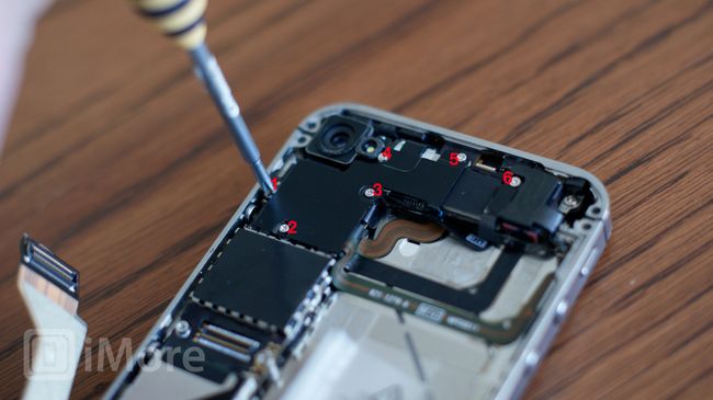 How to DIY repair headphone jack, mute switch, and volume button issues ...