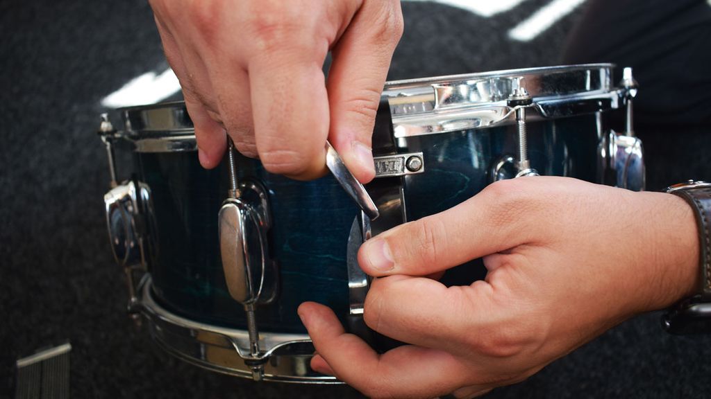 The Workshop: How to change your snare wires | MusicRadar