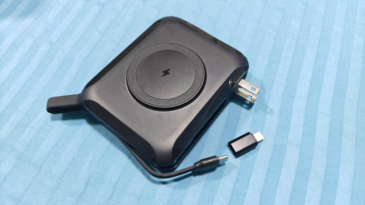 The perplexing Magic Laptop Power Bank from Raycon does a bad job ...