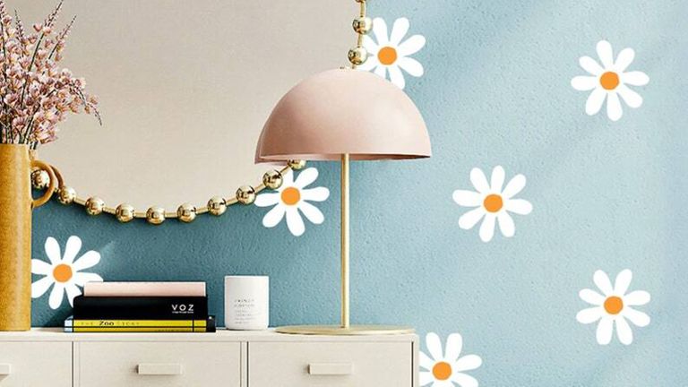 Floral decor buys to make you and your apartment feel ready for spring ...