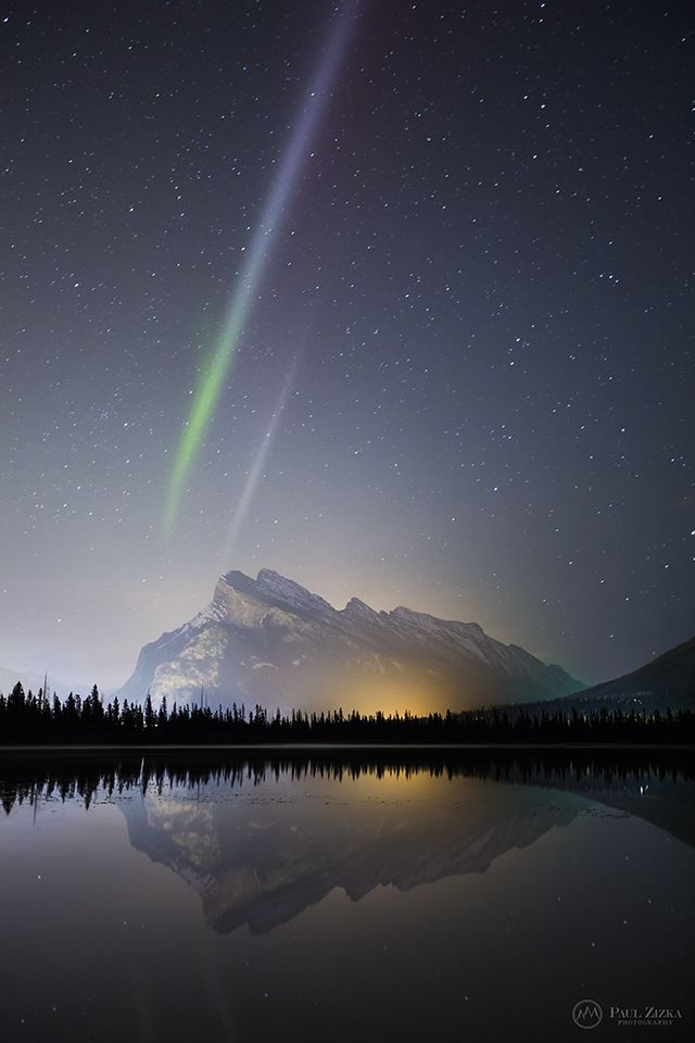 Amazing Auroras: Breathtaking Northern Lights Photos of 2015 | Space